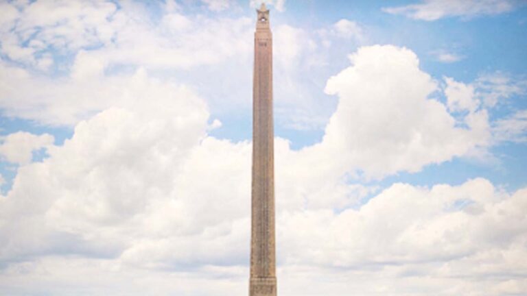 Top 10 Tallest Monuments in the US [Update 2024]