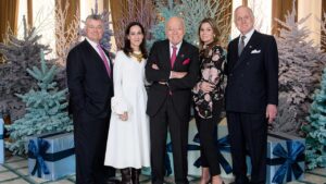 Top 14 Richest Families in the US [Report 2024]