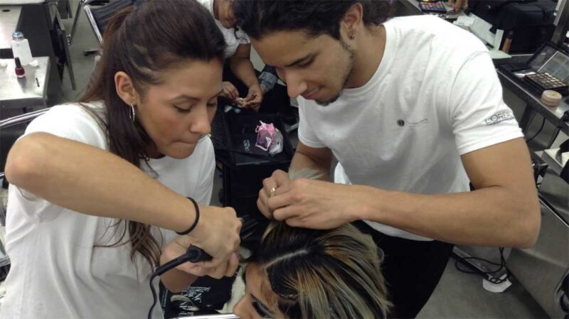 12 Popular Cosmetology Schools in Arizona [Update 2024]