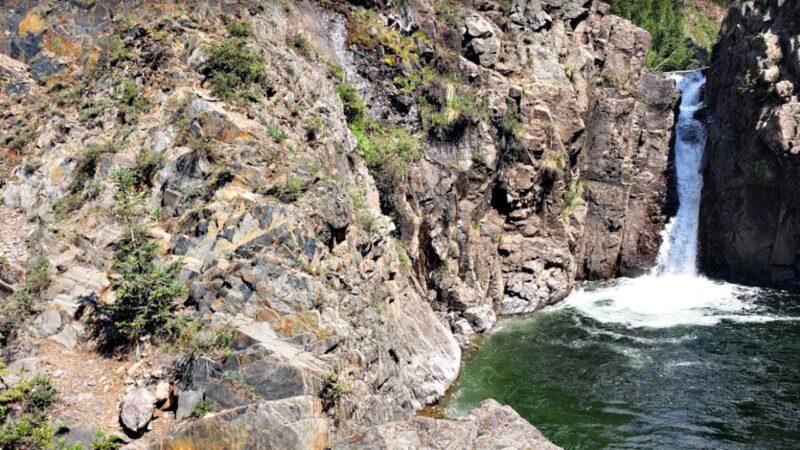 Top 17 Waterfalls in Colorado [Update 2024]