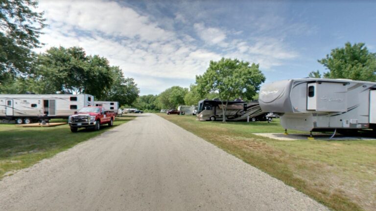12 Best RV Parks in Connecticut [Update 2024]