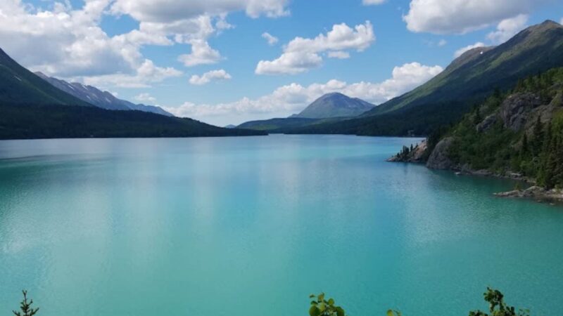 12 Best Lakes in Alaska [Update 2024]
