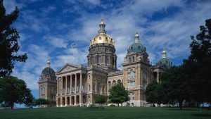 13 Famous Landmarks in Iowa [Update 2024]