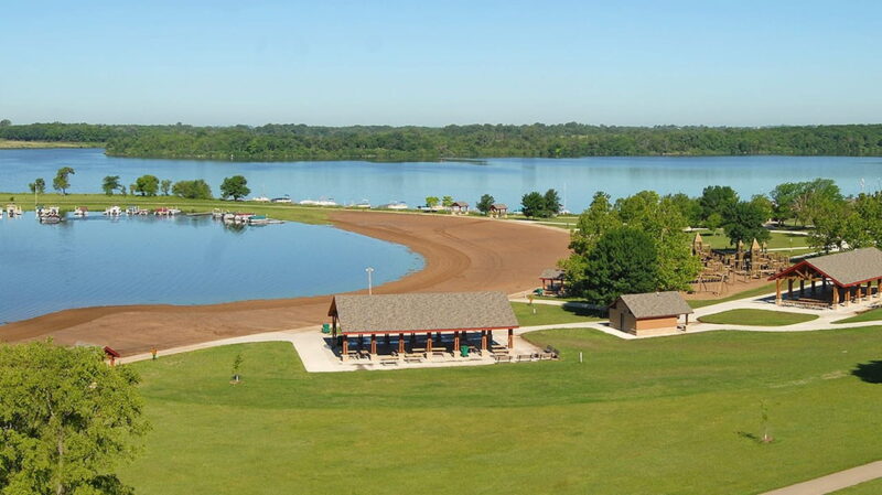 14 Best Lakes in Iowa You Should Visit [Update 2024]