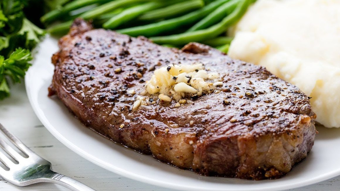 12 Most Popular Foods in Alabama [2024 Edition]