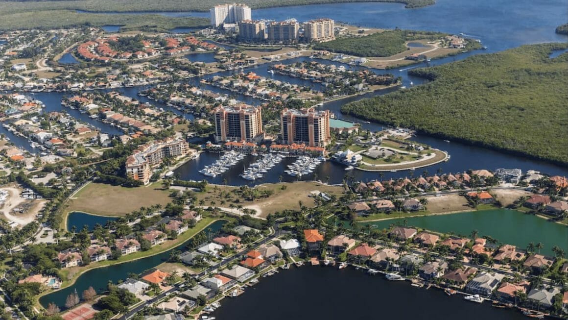 Top 17 Most Boring Cities in America [Report 2024]