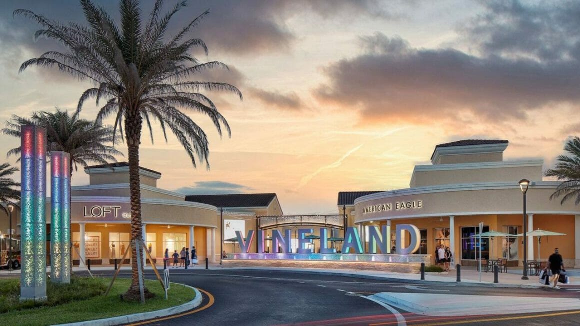 Top 13 Popular Outlet Malls in Florida [Update 2024]