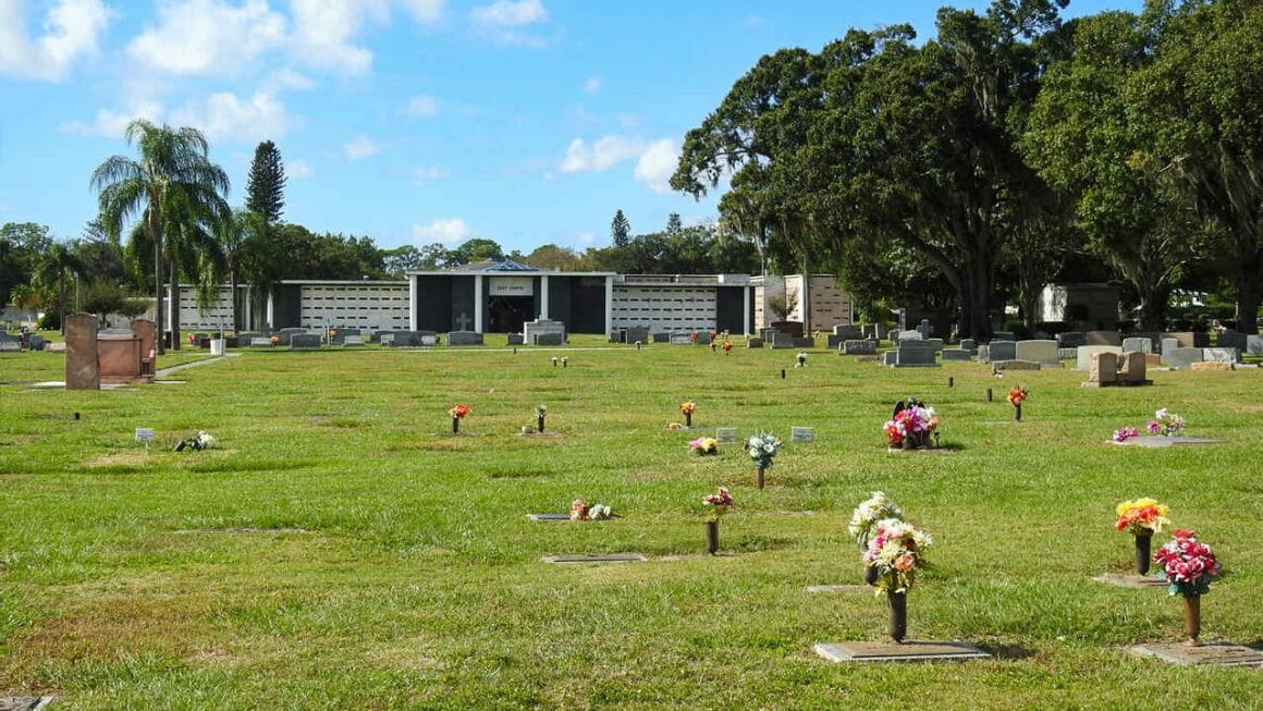 13 Major Cemeteries in Florida [Update 2024]