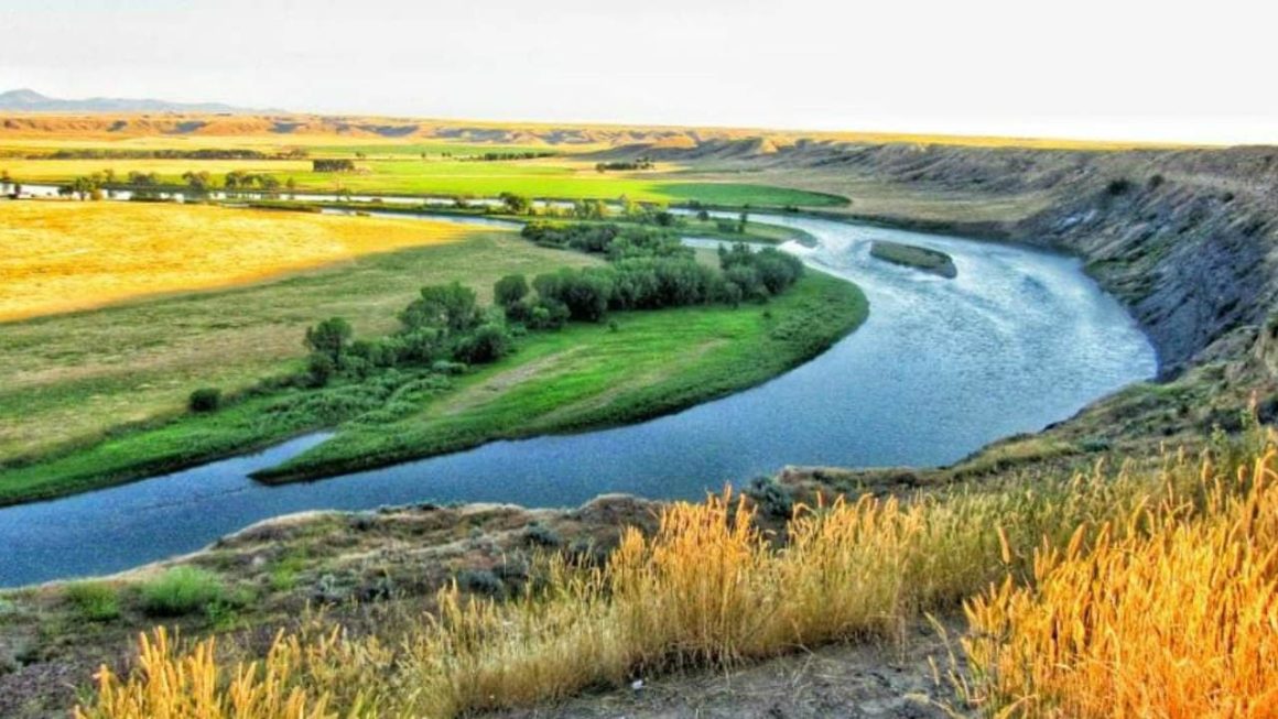 18 Most Beautiful Rivers in the US [Update 2024]