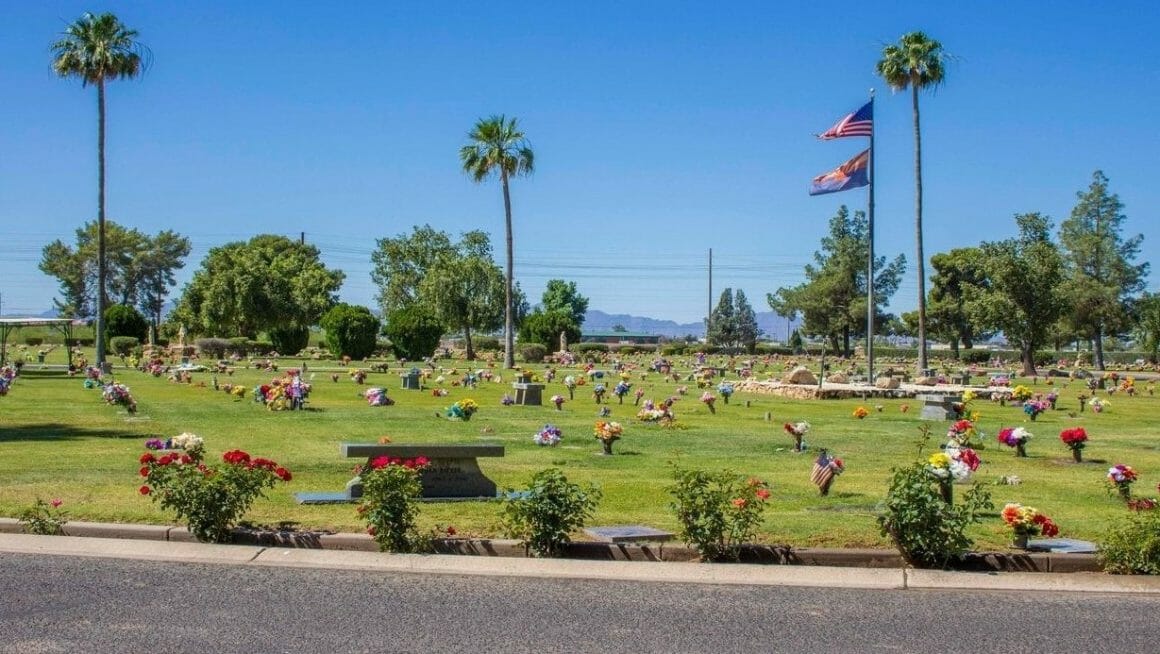 12 Major Cemeteries in Arizona [Update 2024]