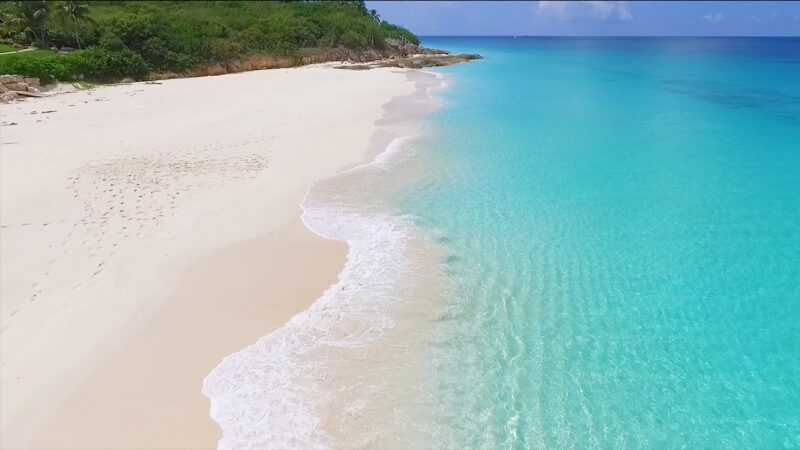 Top 18 Most Beautiful Beaches in the US [Update 2024]