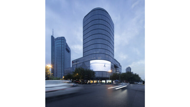 Top 11 Tallest Buildings in Iowa [List of 2024]